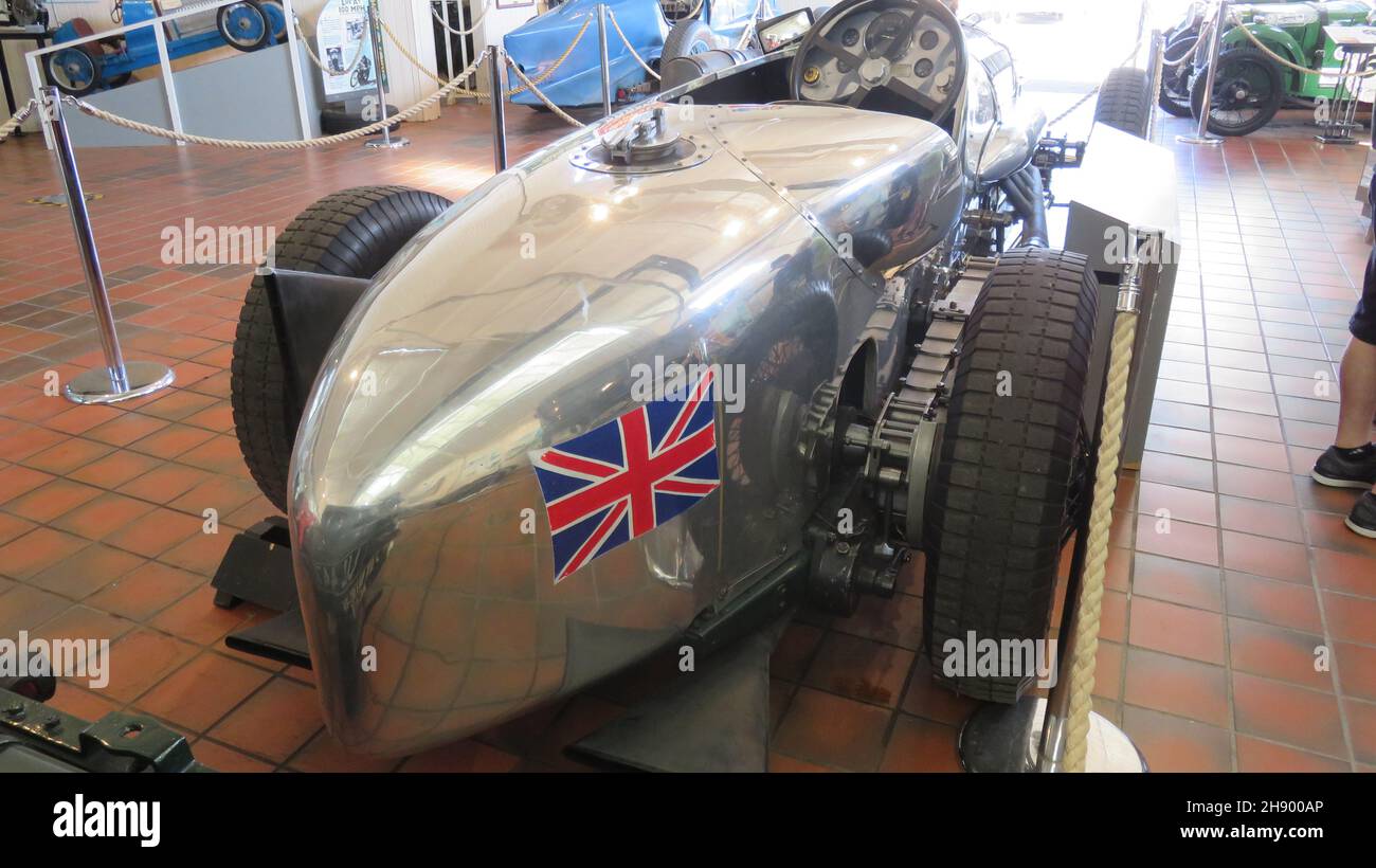 The Brooklands built special Napier Railton built to attack the speed ...