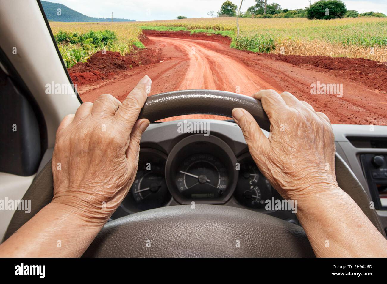 Lost on rural road hi-res stock photography and images - Alamy