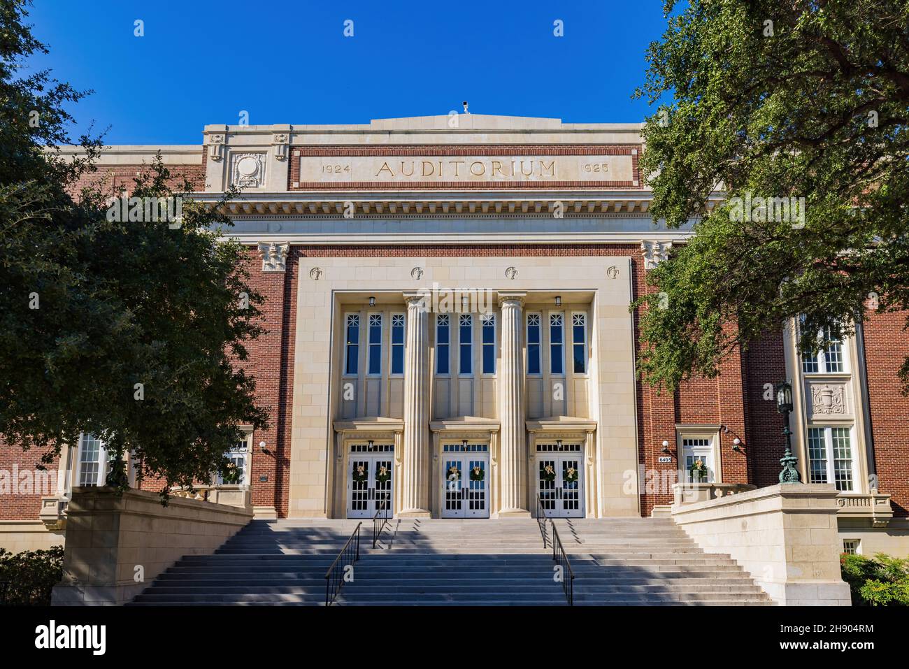 Southern methodist university hi-res stock photography and images - Alamy