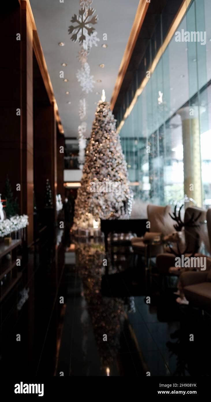 JW Marriott Hotel Bangkok Lobby Season's Greetings Christmas ...
