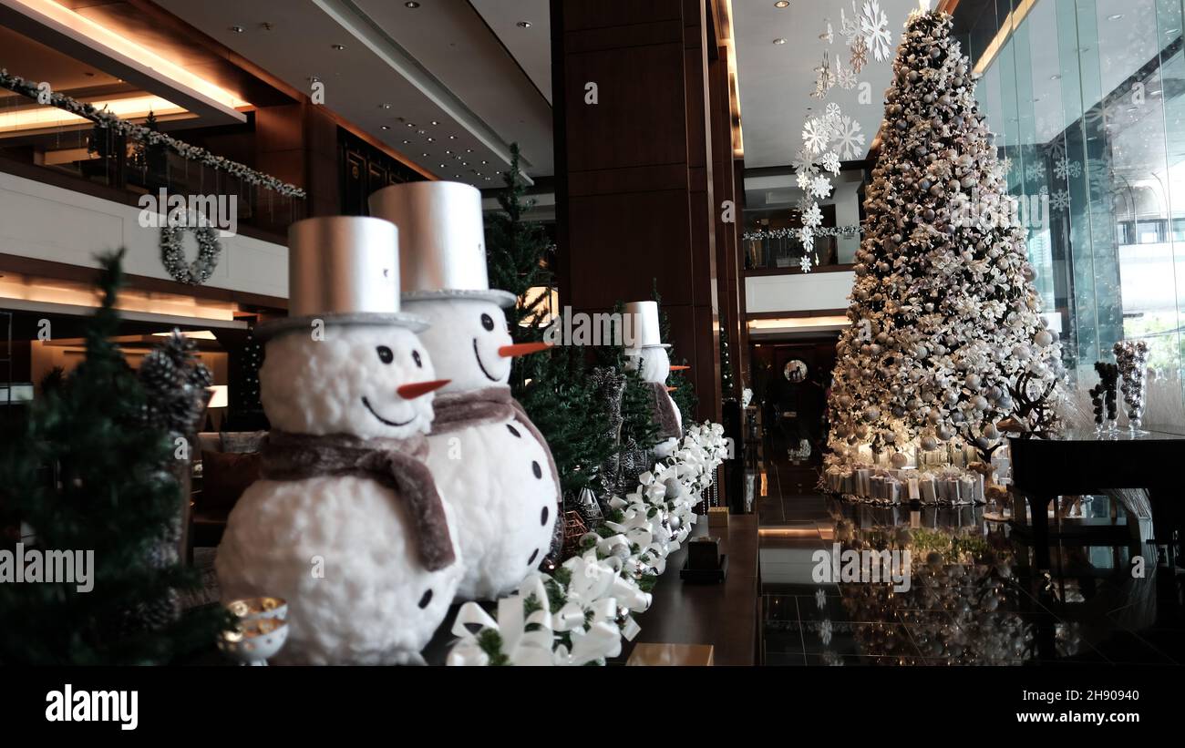 JW Marriott Hotel Bangkok Lobby Season's Greetings Christmas ...