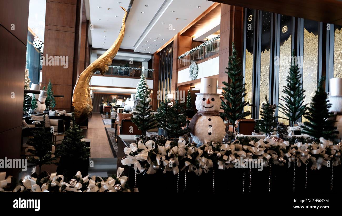 JW Marriott Hotel Bangkok Lobby Season's Greetings Christmas ...