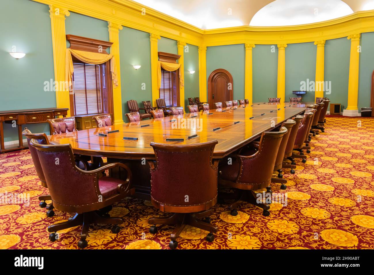New conference room hi-res stock photography and images - Alamy
