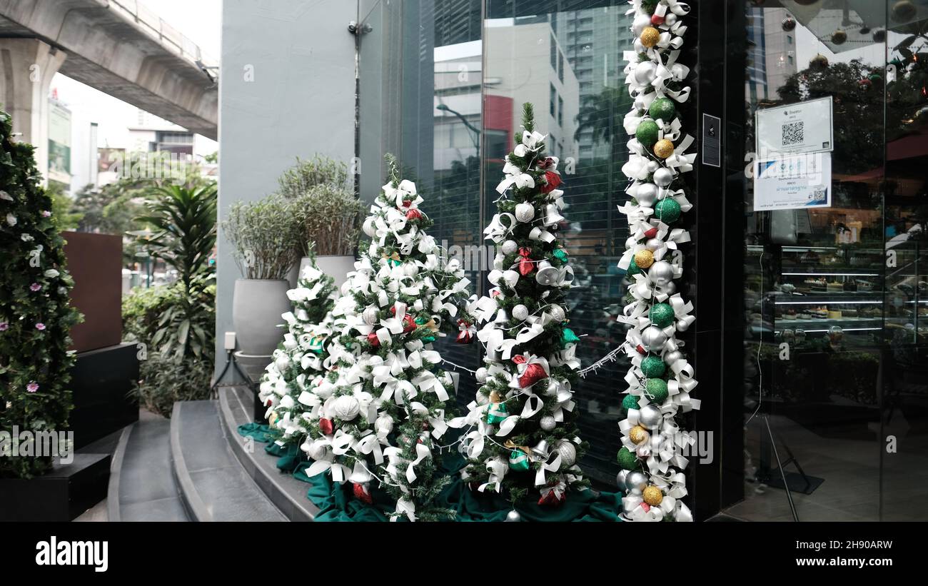 JW Marriott Bangkok Baking Company BBCO Season's Greetings Christmas ...