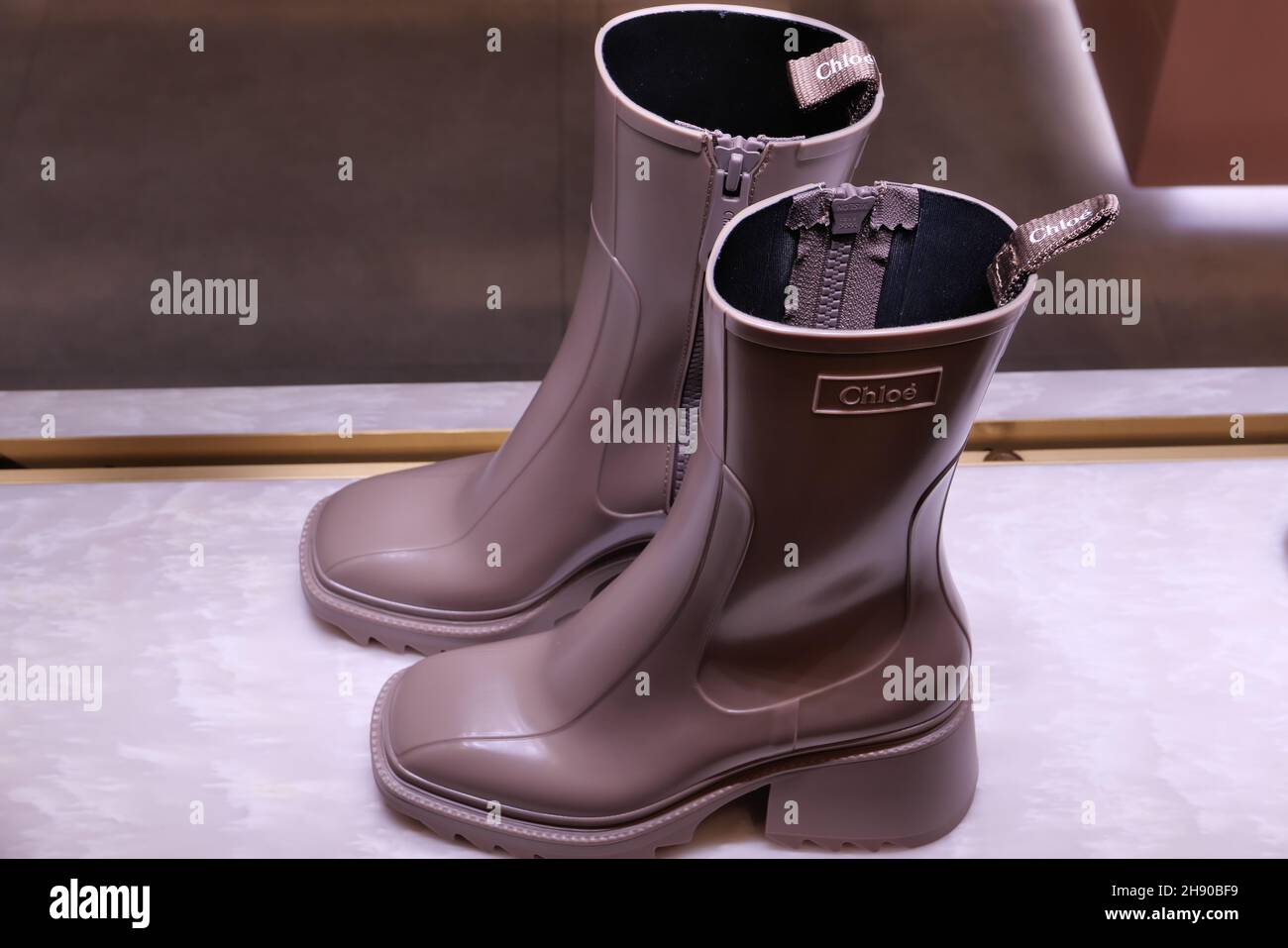 Boots store inside hi-res stock photography and images - Alamy