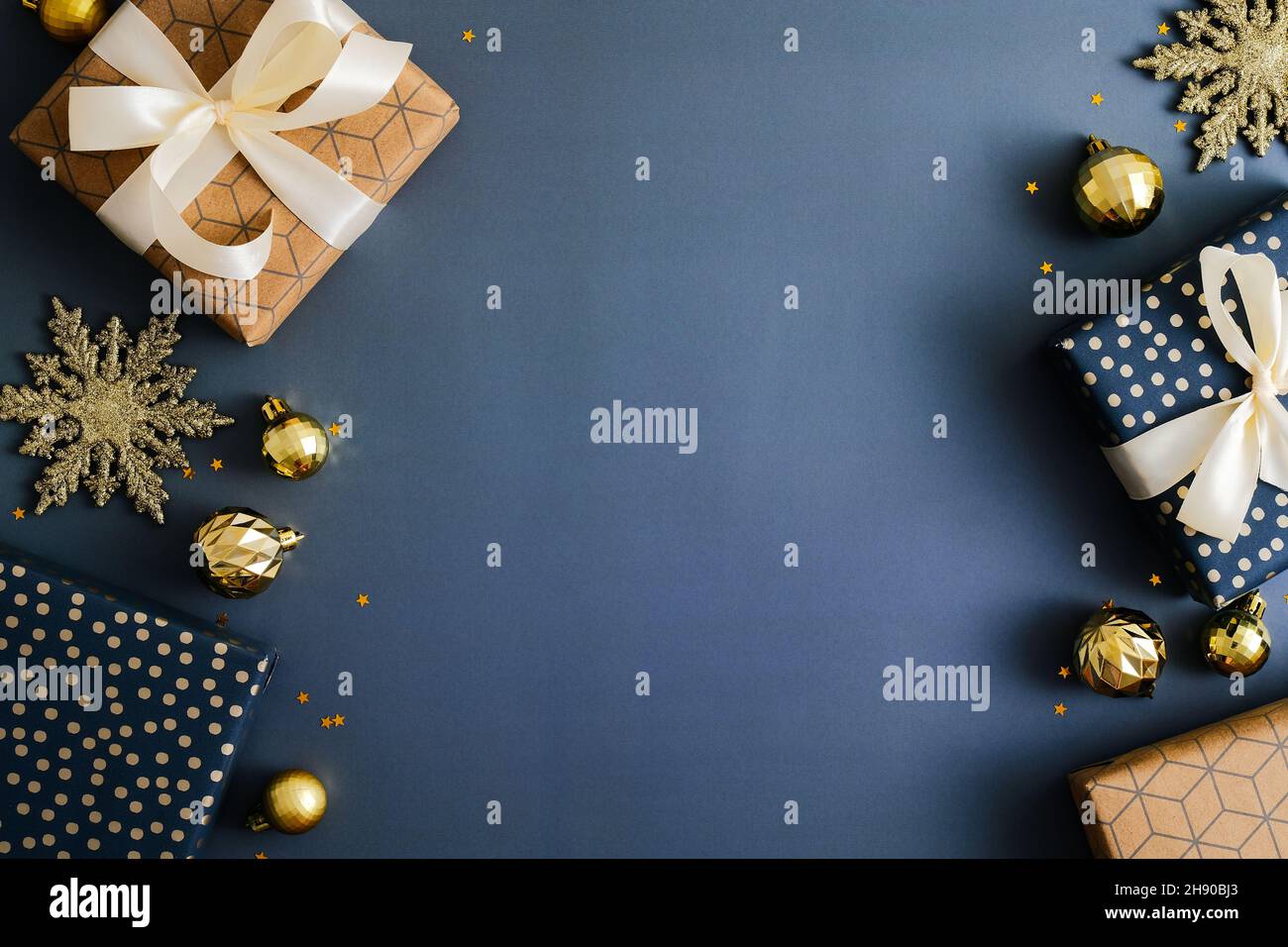 Christmas frame. Blue Xmas background with gift boxes, golden ...