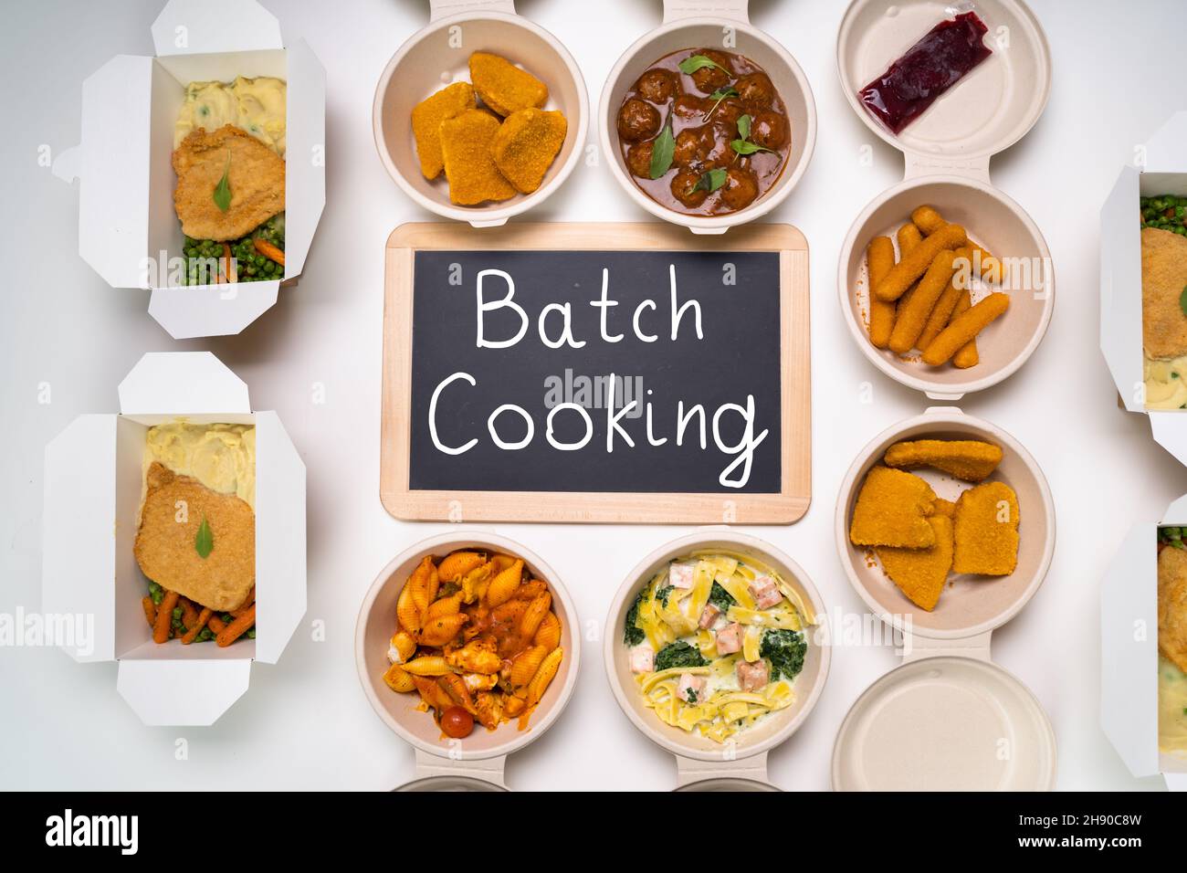 Batch Meal Prep And Cooking. Prepared Takeaway Lunch Stock Photo - Alamy