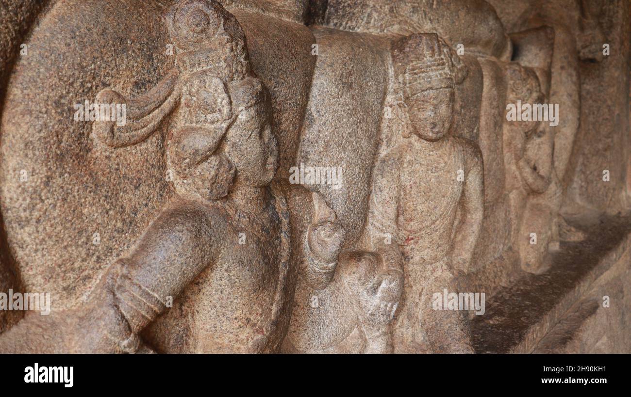 Hindu gods cave sculpture of india hi-res stock photography and images ...