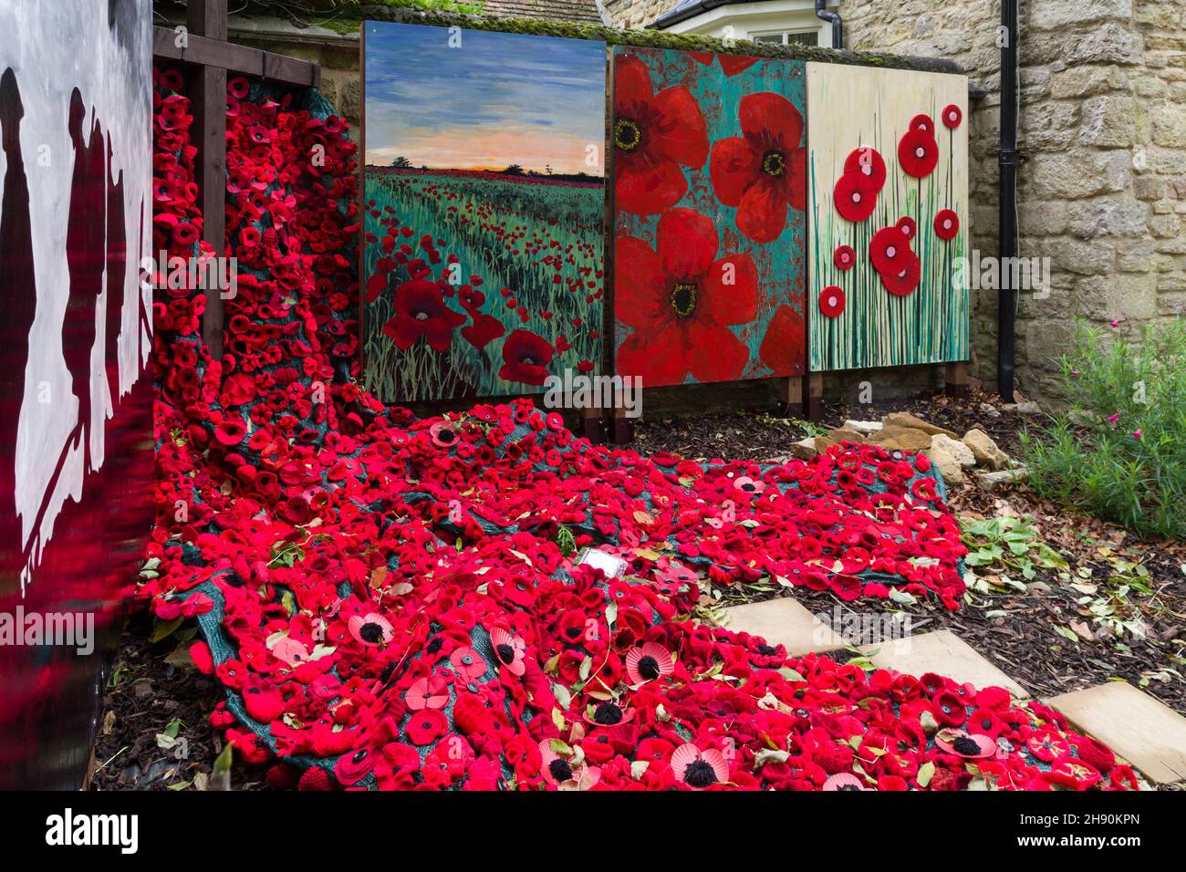 Poppy cascade in remembrance of WW1, the church of St Lawrence ...