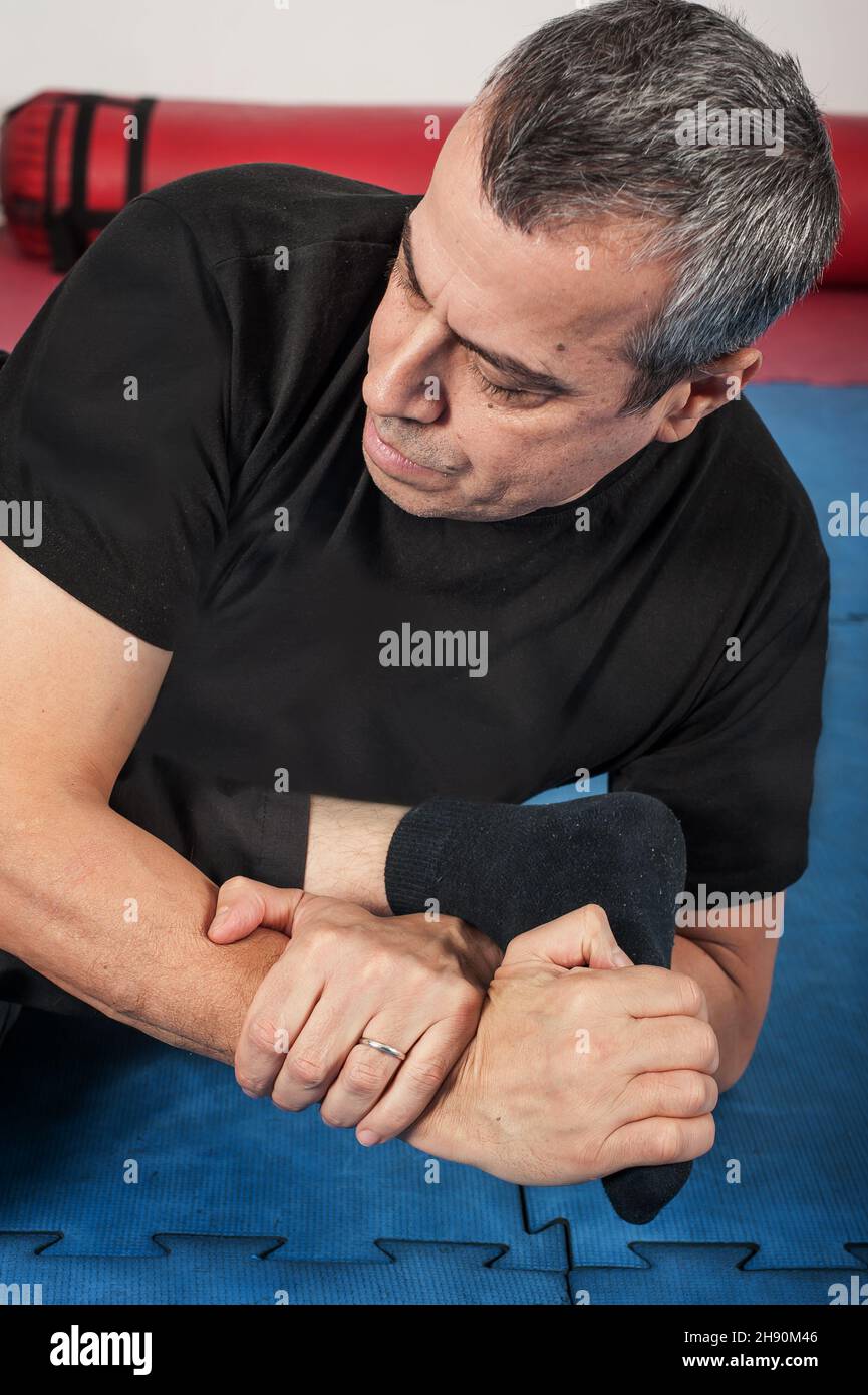 Ground fighting techniques hi-res stock photography and images - Alamy