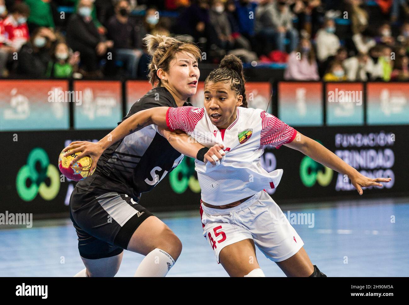 Josephine nkou hi-res stock photography and images - Alamy