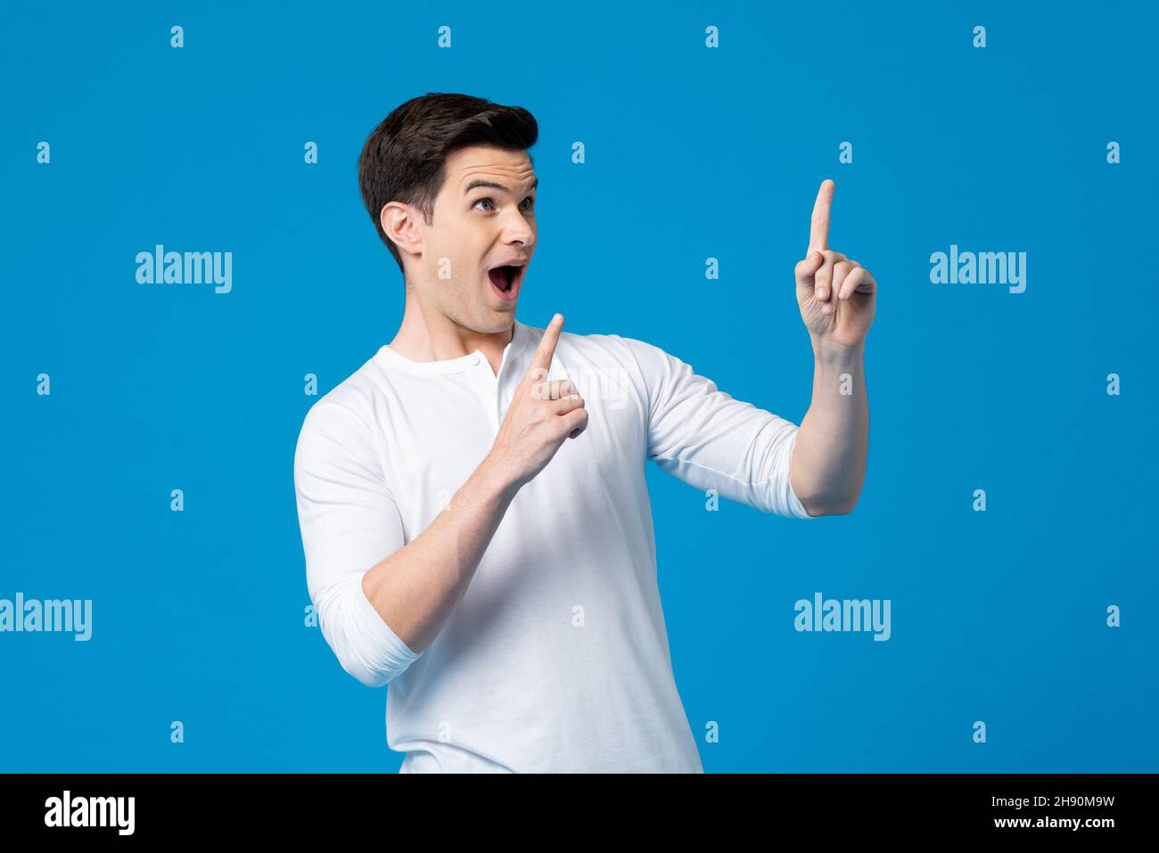 Gasping and pointing hi-res stock photography and images - Alamy
