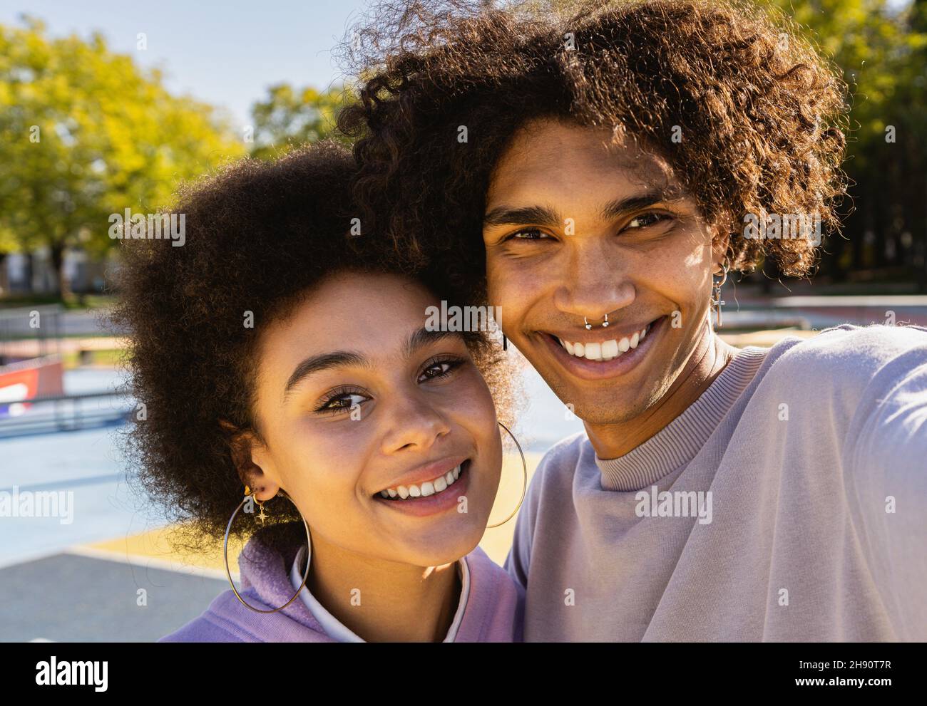 Cool backgrounds hi-res stock photography and images - Alamy