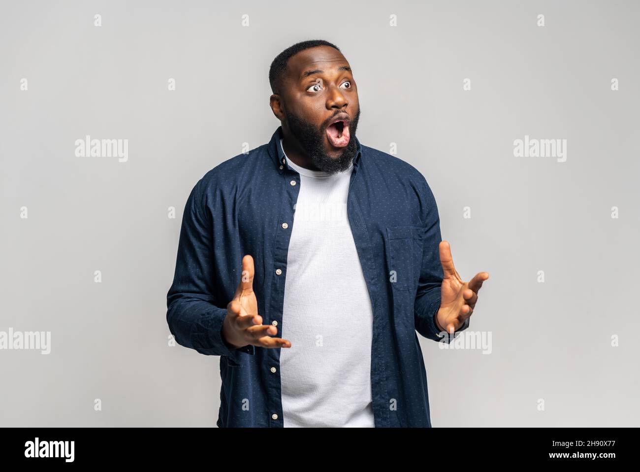 Shock surprise wide eye hi-res stock photography and images - Alamy