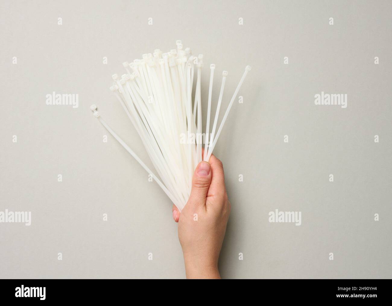 Plastic hand ties hi-res stock photography and images - Alamy