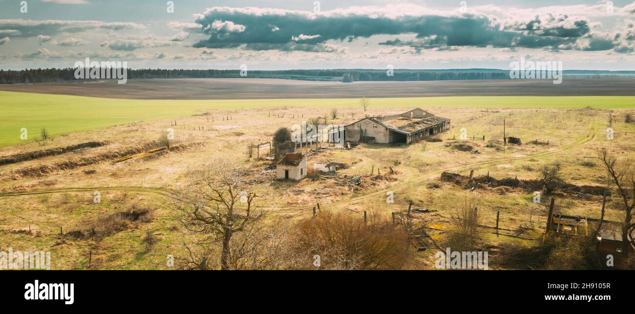 Abandoned farm building in chernobyl hi-res stock photography and ...