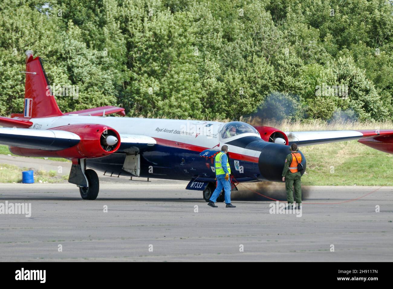 English Electric Canberra B(I)8/B.6 Mod WT333 classic jet plane at ...