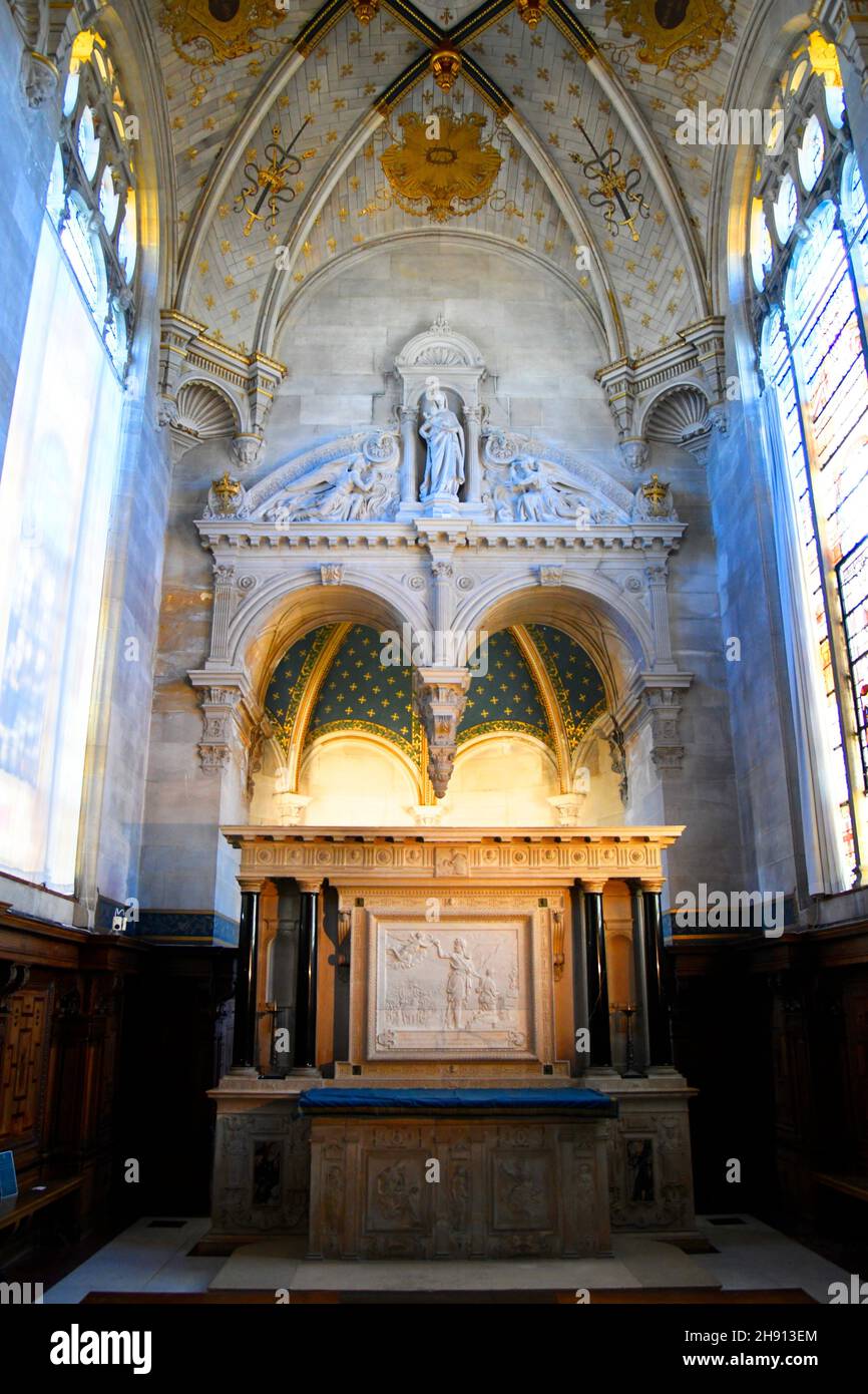Chateau de chantilly interior hi-res stock photography and images - Alamy