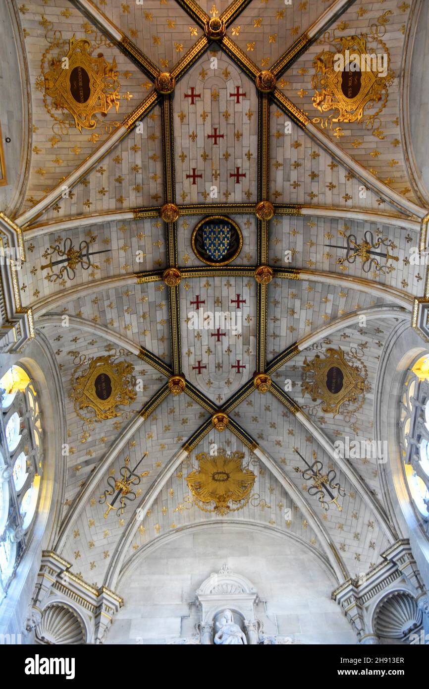 Chateau de chantilly interior hi-res stock photography and images - Alamy