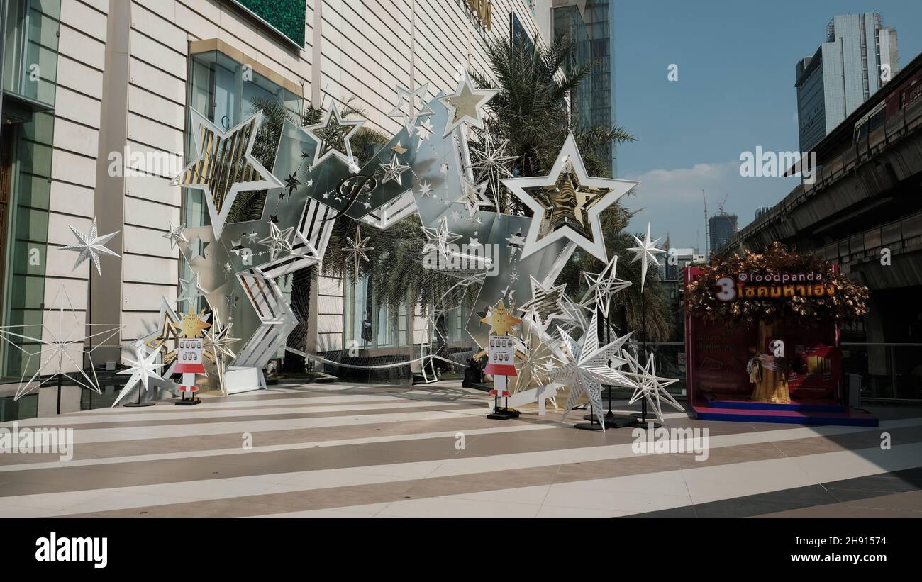 Christmas tree siam paragon shopping hi-res stock photography and ...