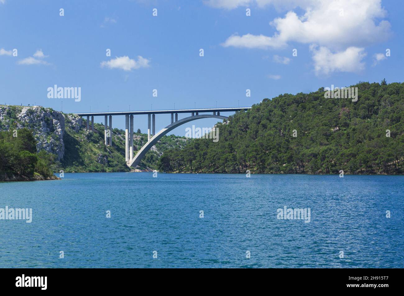 Bridge over the bay hi-res stock photography and images - Alamy