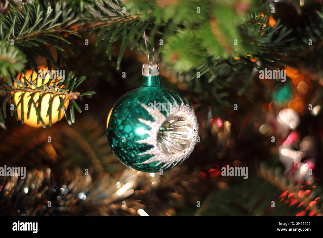 1960s christmas decorations hi-res stock photography and images - Alamy