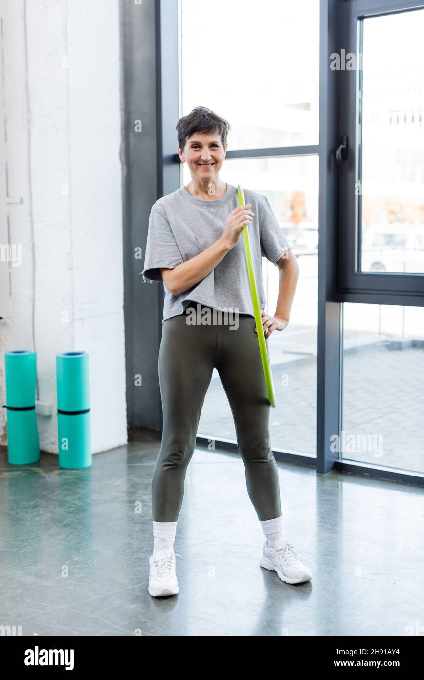 Hand holding hula hoop hi-res stock photography and images - Alamy
