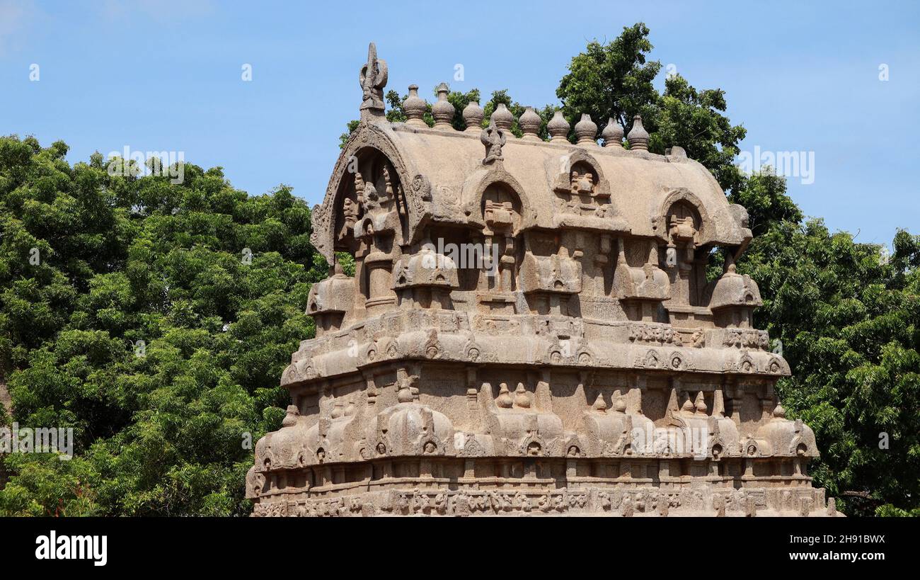 Stone sculpture hindu god hi-res stock photography and images - Alamy