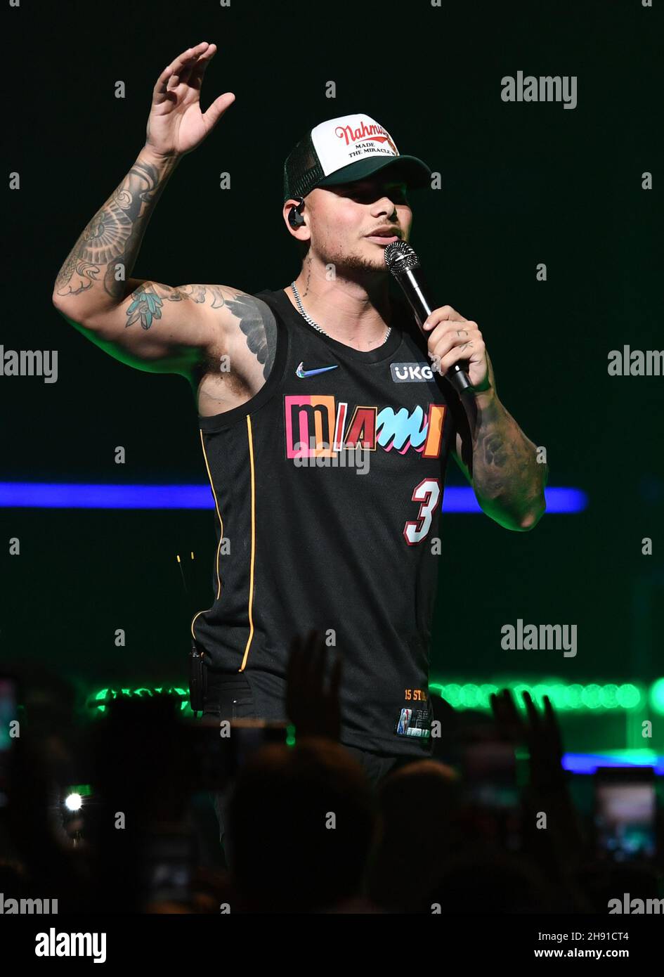 Miami, FL, USA. 02nd Dec, 2021. Kane Brown performs during the Blessed ...