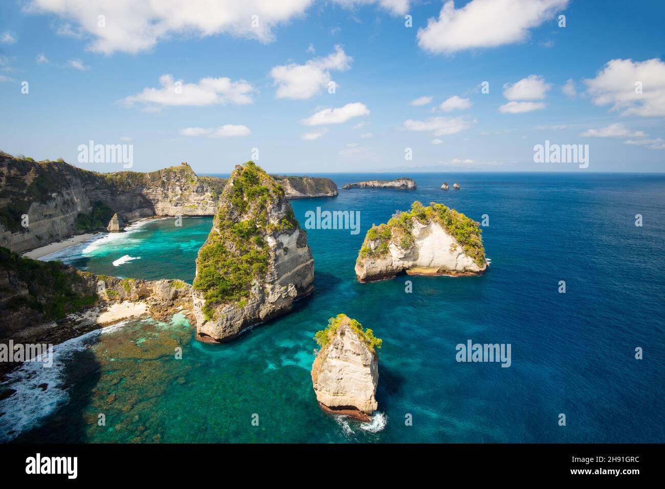 Thousand Island Viewpoint - Nusa Penida, Indonesia, Bali Stock Photo ...