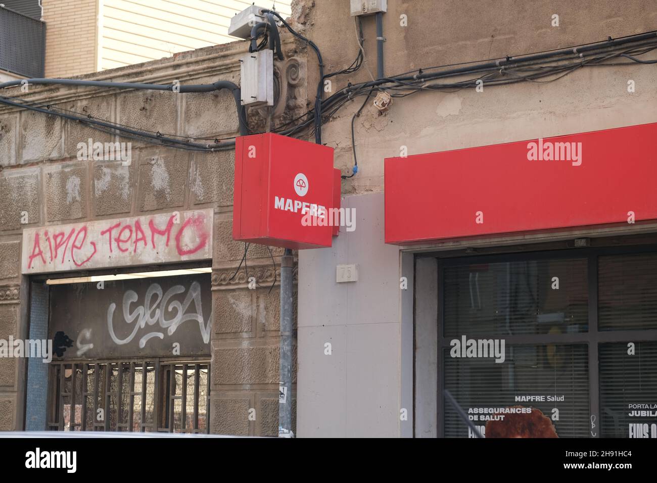 Logo mapfre hi-res stock photography and images - Alamy