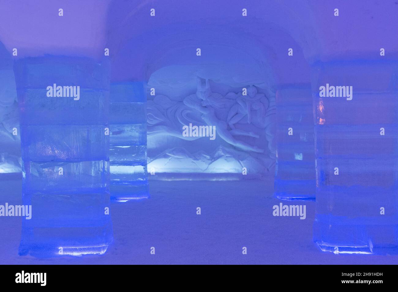 Ice Carving in the Sorrisniva Igloo Hotel, Alta, Norway 2020 - Nordic ...