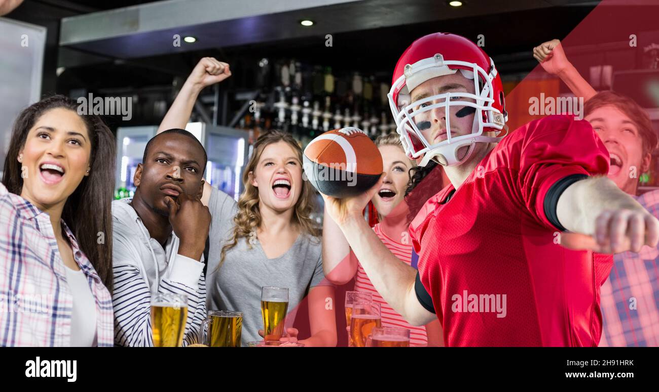American footballer hi-res stock photography and images - Alamy