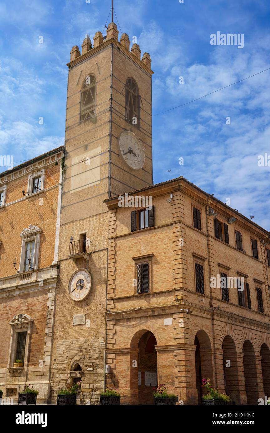 Osimo italy hi-res stock photography and images - Alamy