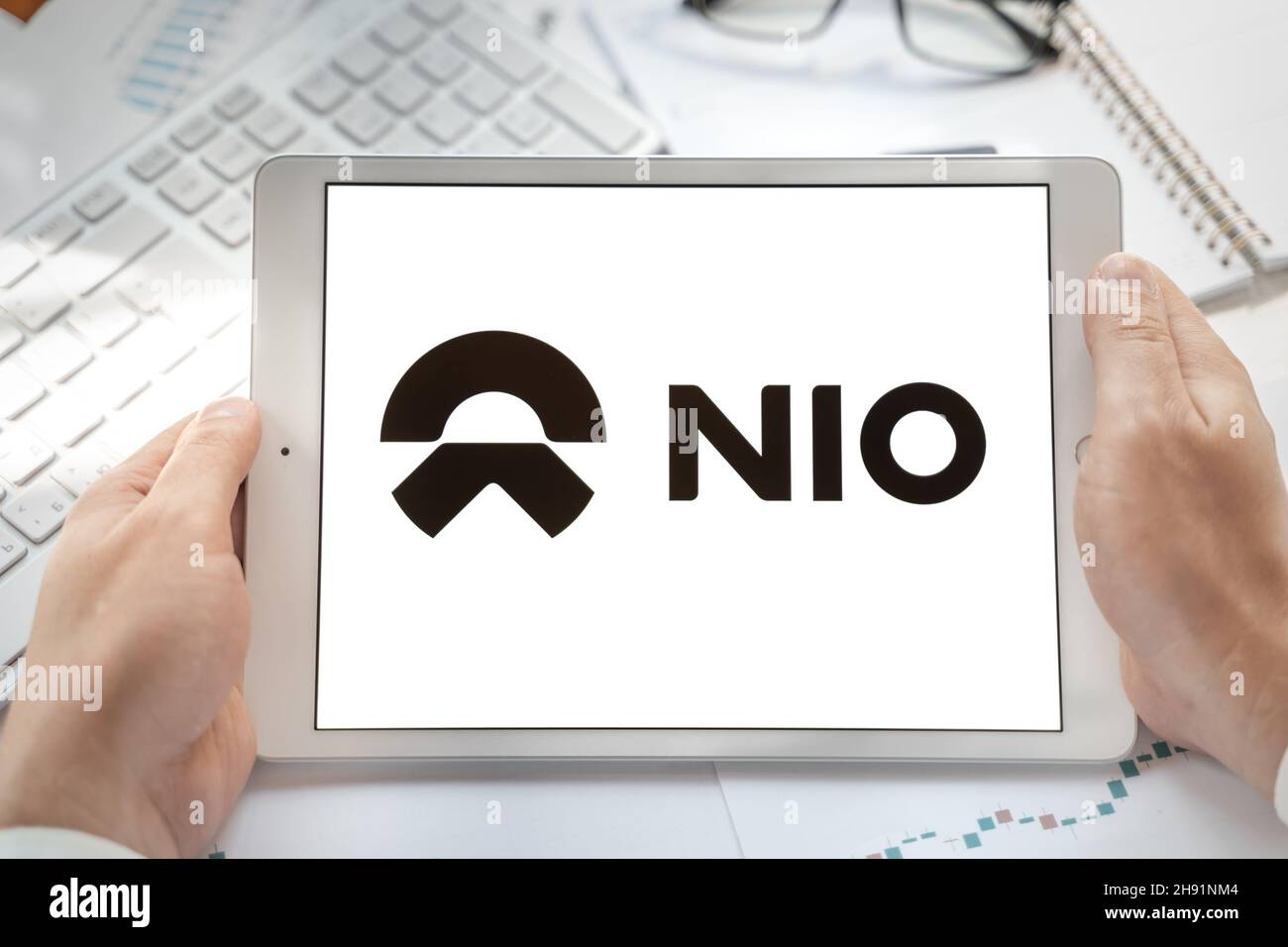 Nio logo hi-res stock photography and images - Alamy