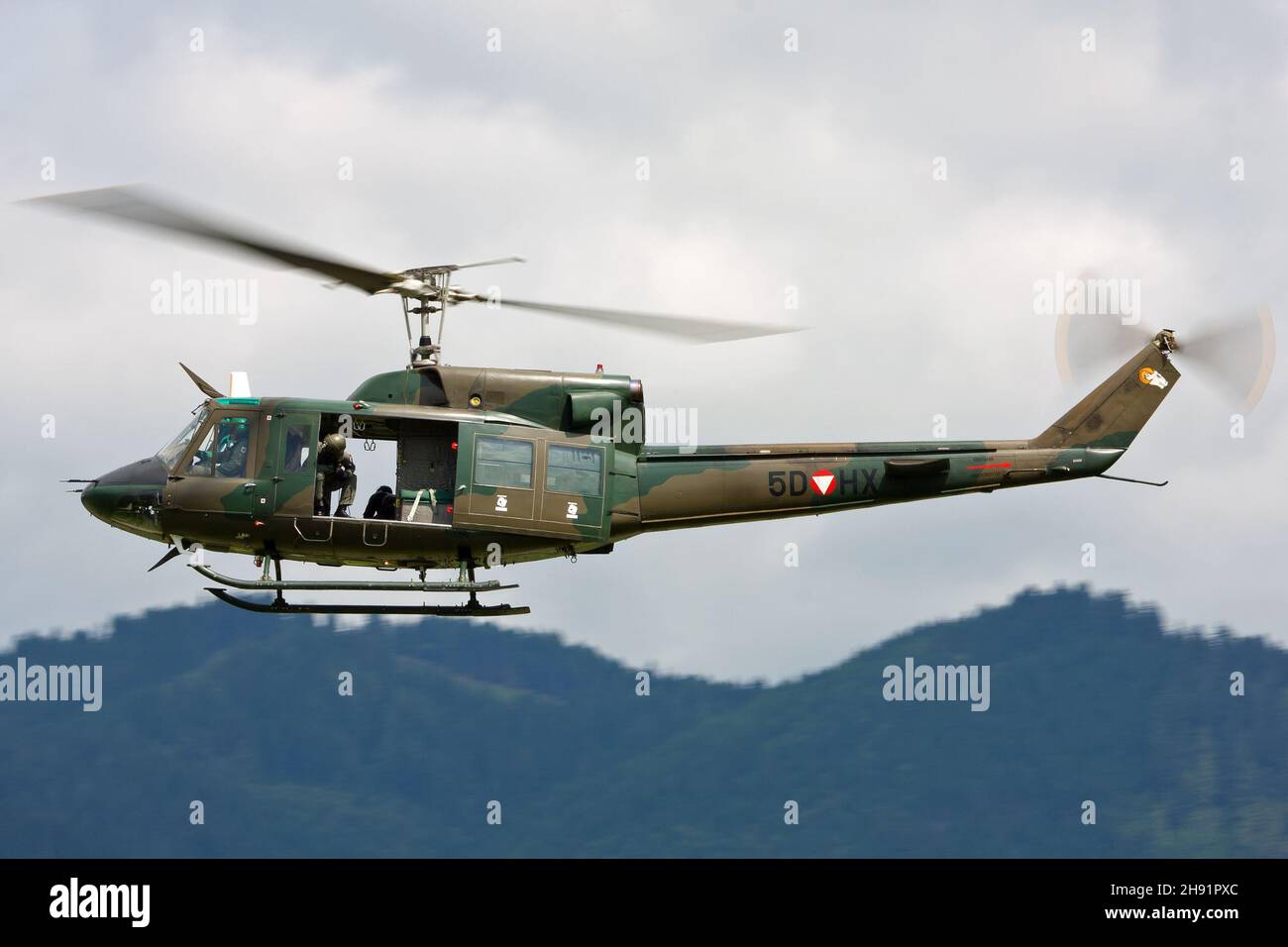 Austrian air force hi-res stock photography and images - Alamy