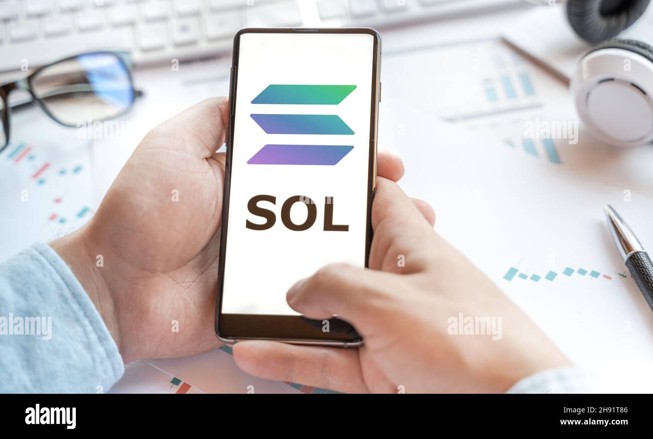 Solana Logo High Resolution Stock Photography and Images - Alamy