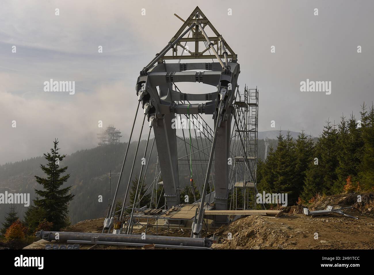 Sky bridge 721 hi-res stock photography and images - Alamy