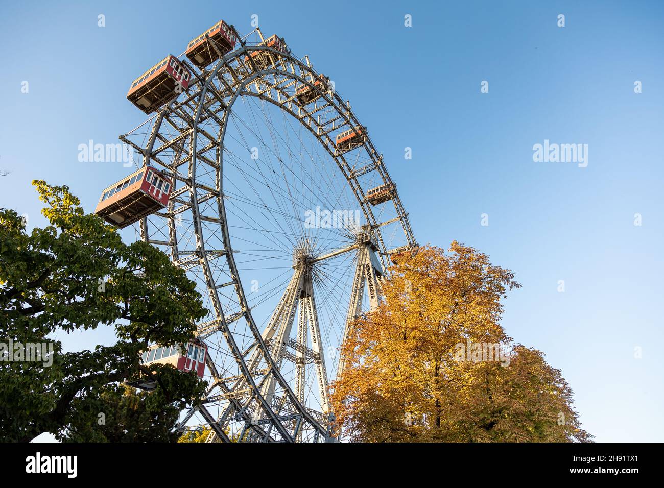 Giant Ferris Wheel at Prater Park in Vienna, Austria Stock Photo - Alamy