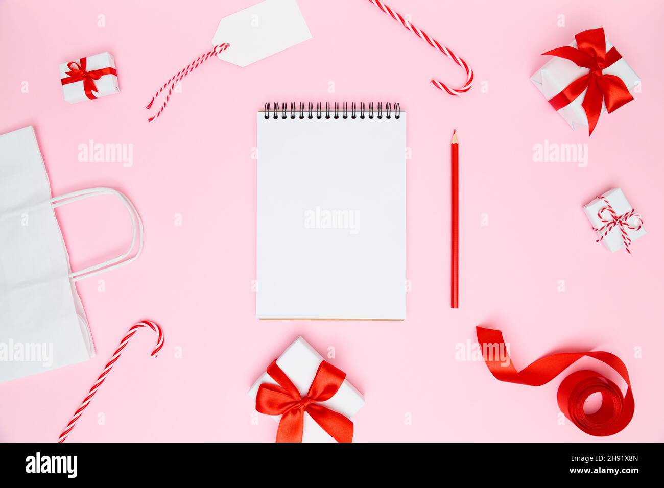 Christmas cozy background. Blank open notebook with festive decorations ...
