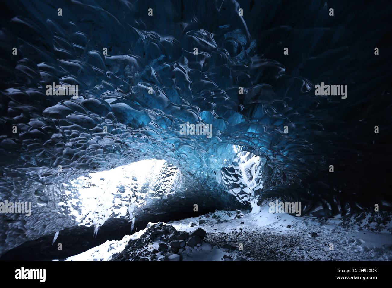 Ice cave in southern Iceland Stock Photo - Alamy