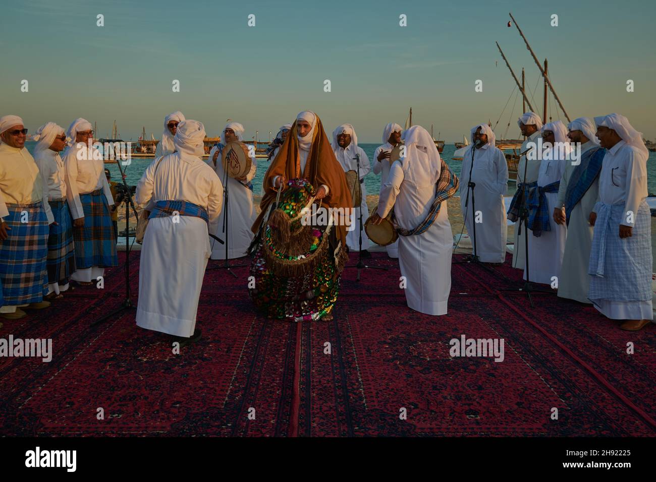 Culture costume hi-res stock photography and images - Alamy