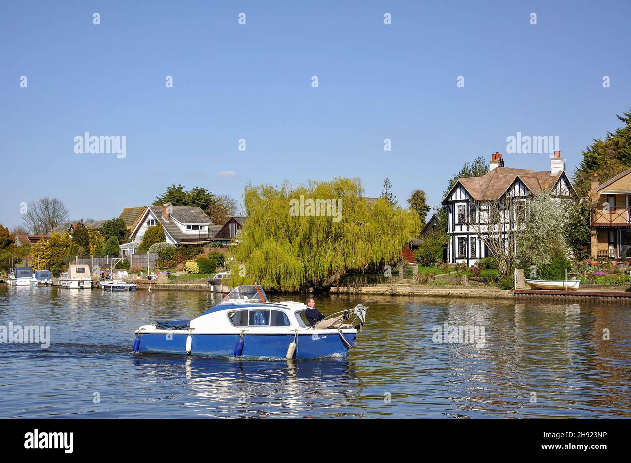 Riverside houses, River Thames, Old Windsor, Berkshire, England, United ...