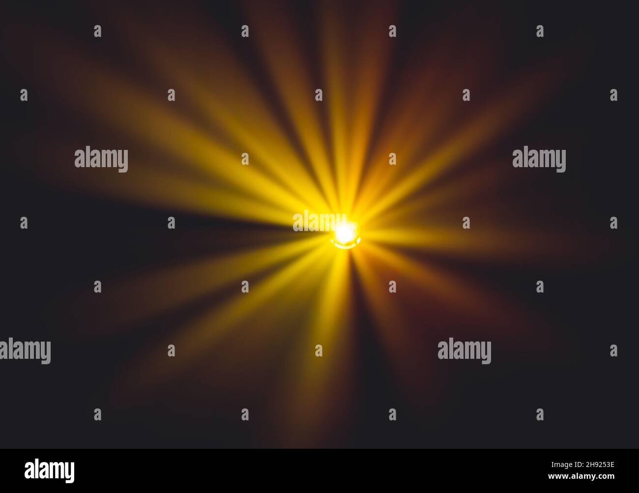 Yellow laser beams concert hi-res stock photography and images - Alamy