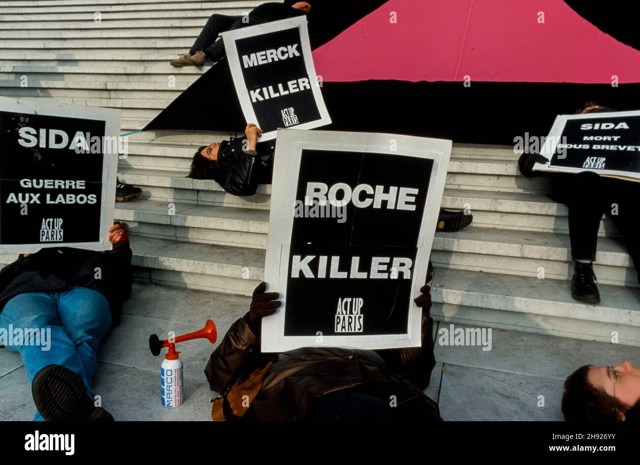 Labos hi-res stock photography and images - Alamy