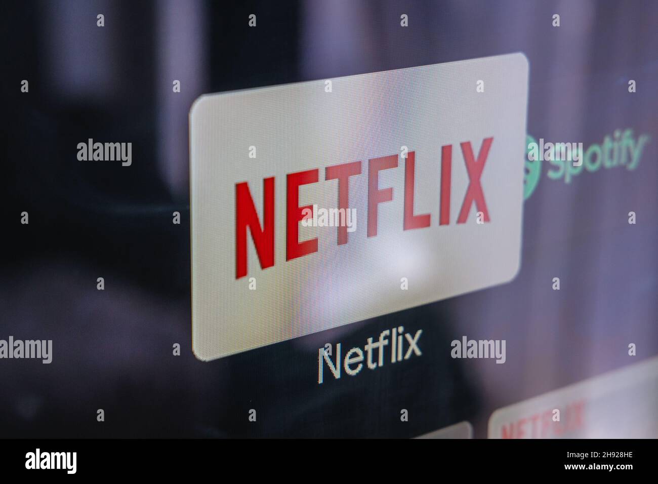 Netflix logo on a tv screen Stock Photo - Alamy