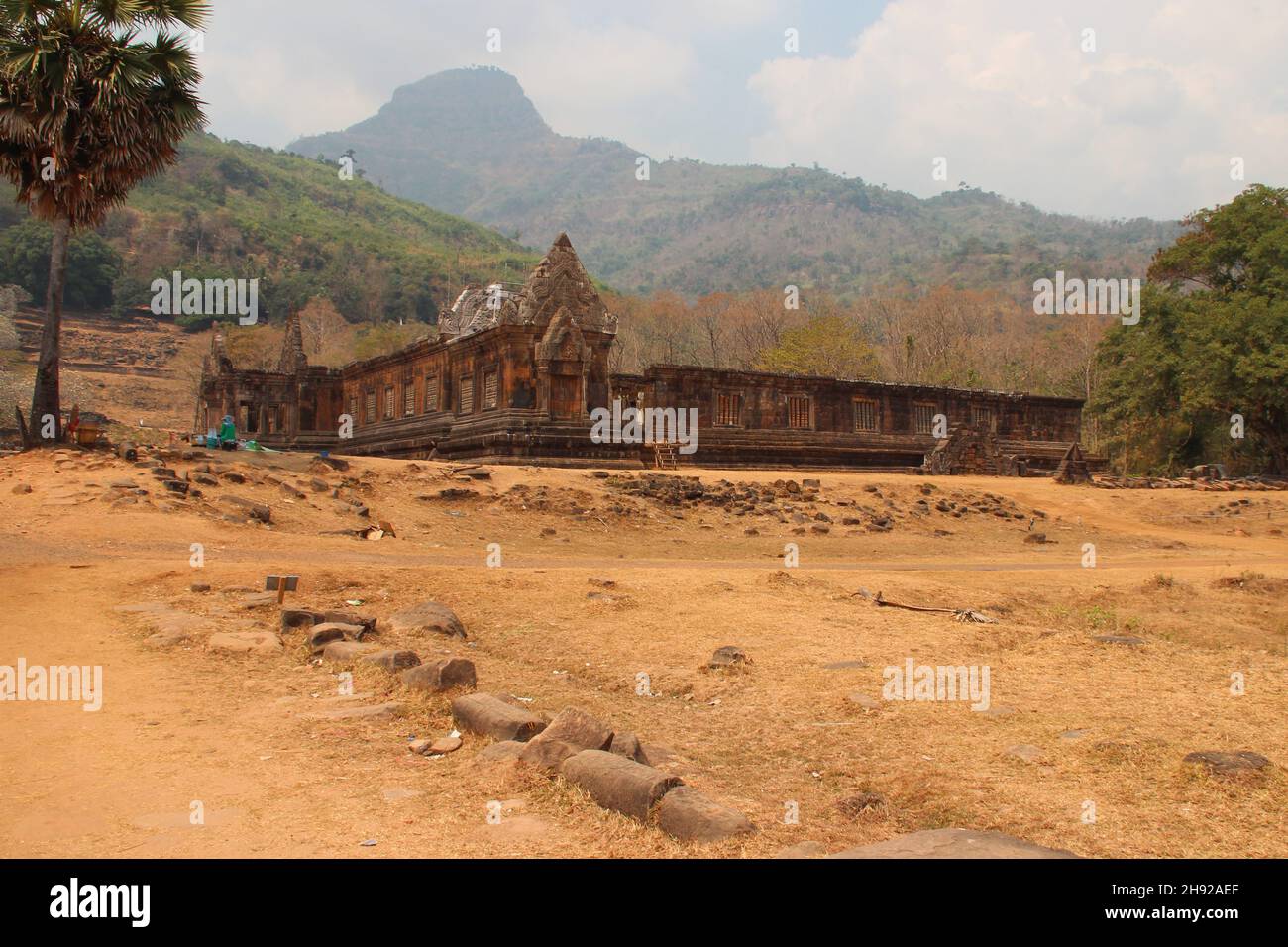 ruined khmer temple (vat phu / wat phou) in laos Stock Photo - Alamy