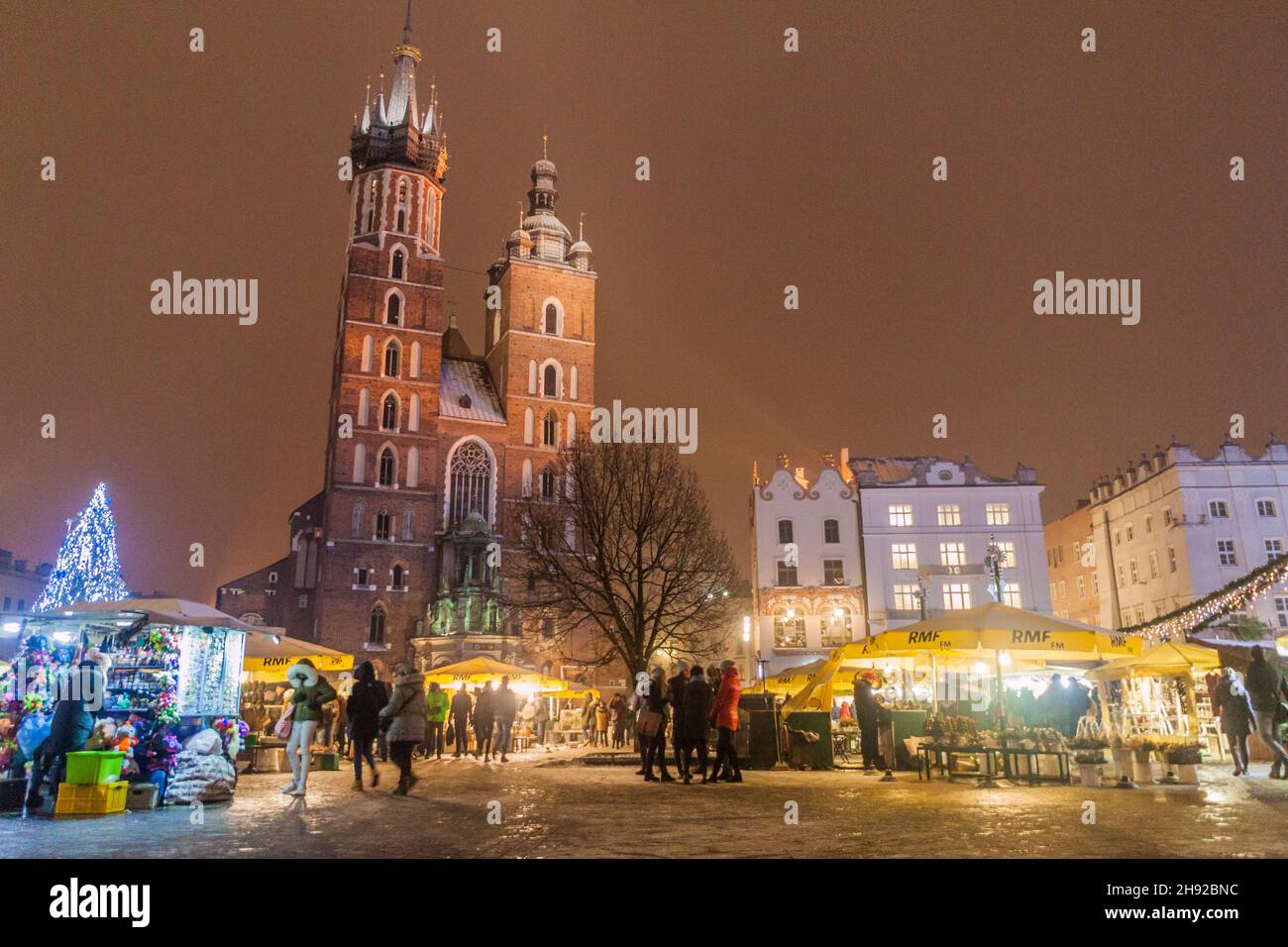 Krakow christmas fair hi-res stock photography and images - Alamy