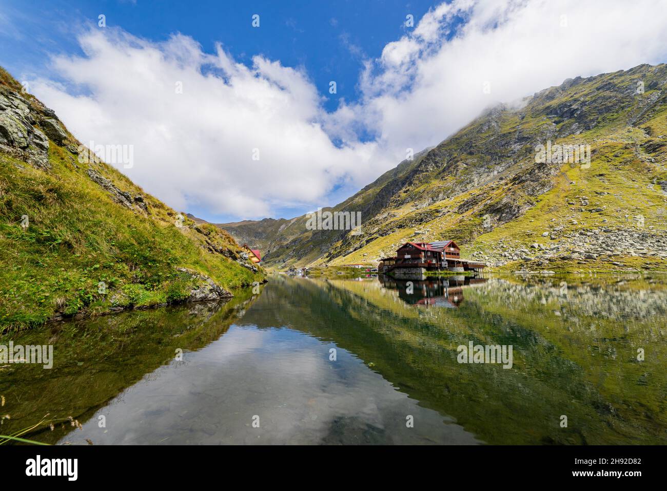 Cabana balea lac hi-res stock photography and images - Alamy