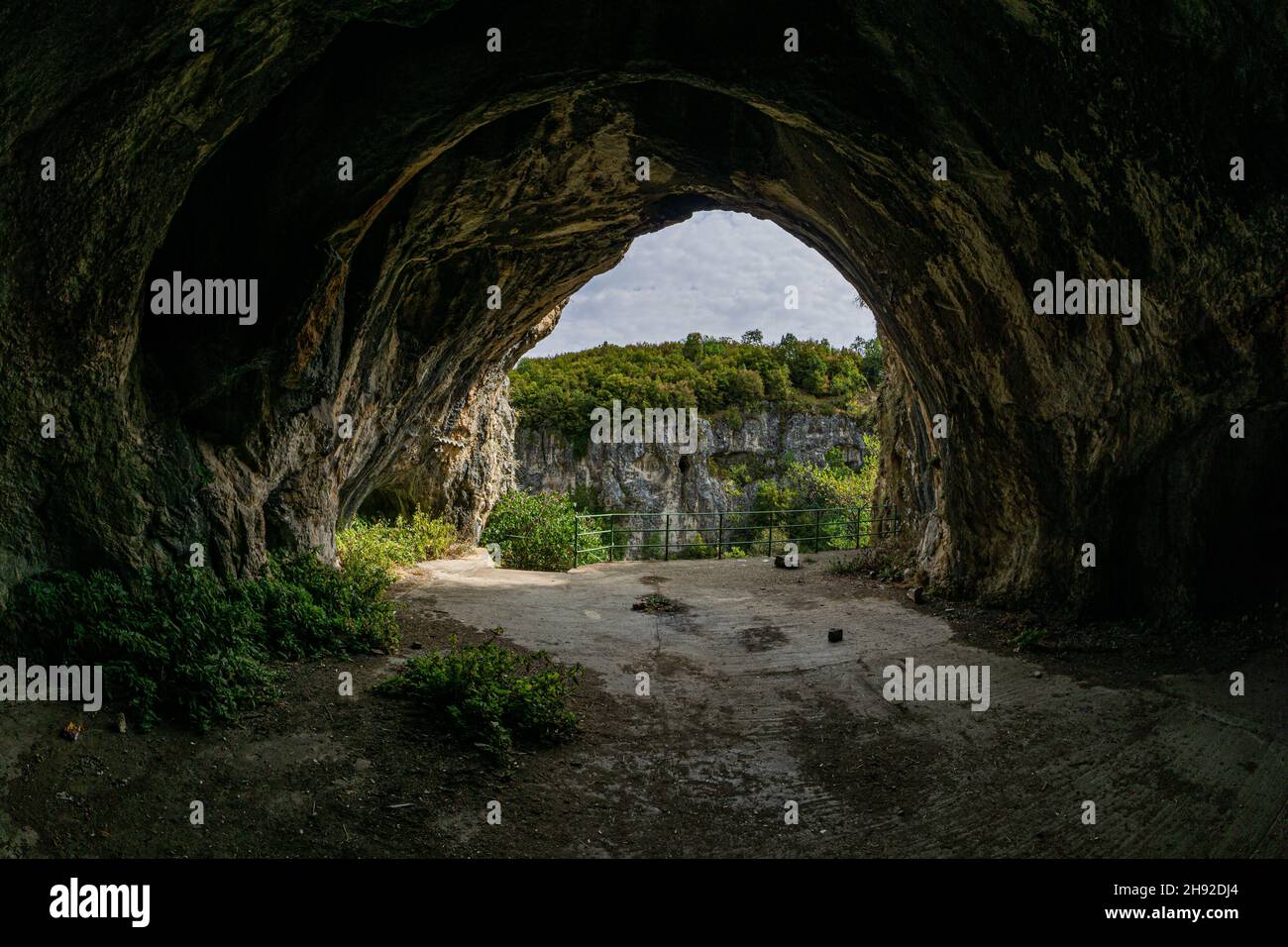 Stone Cave exit - Emen Canyon trail, Bulgaria Stock Photo - Alamy